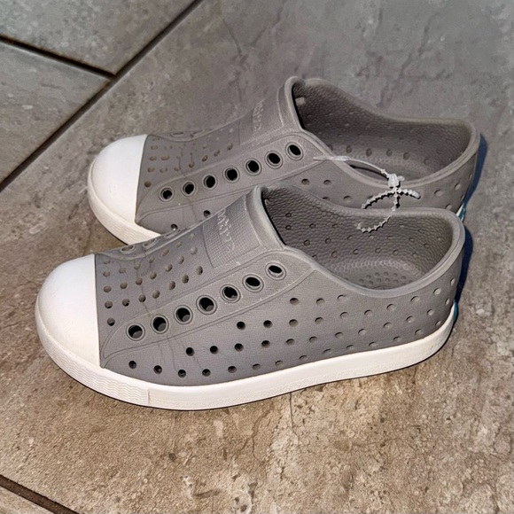 Native | Shoes | Native Light Grey Jefferson Shoes | Poshmark